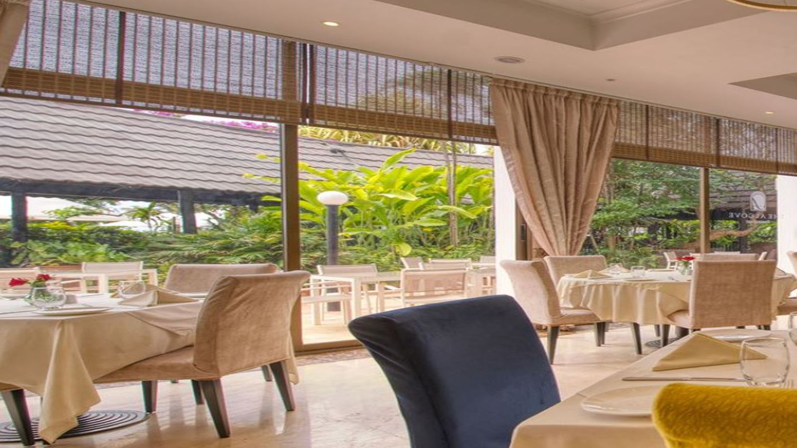 The Alcove Restaurant review - by Saayaraha