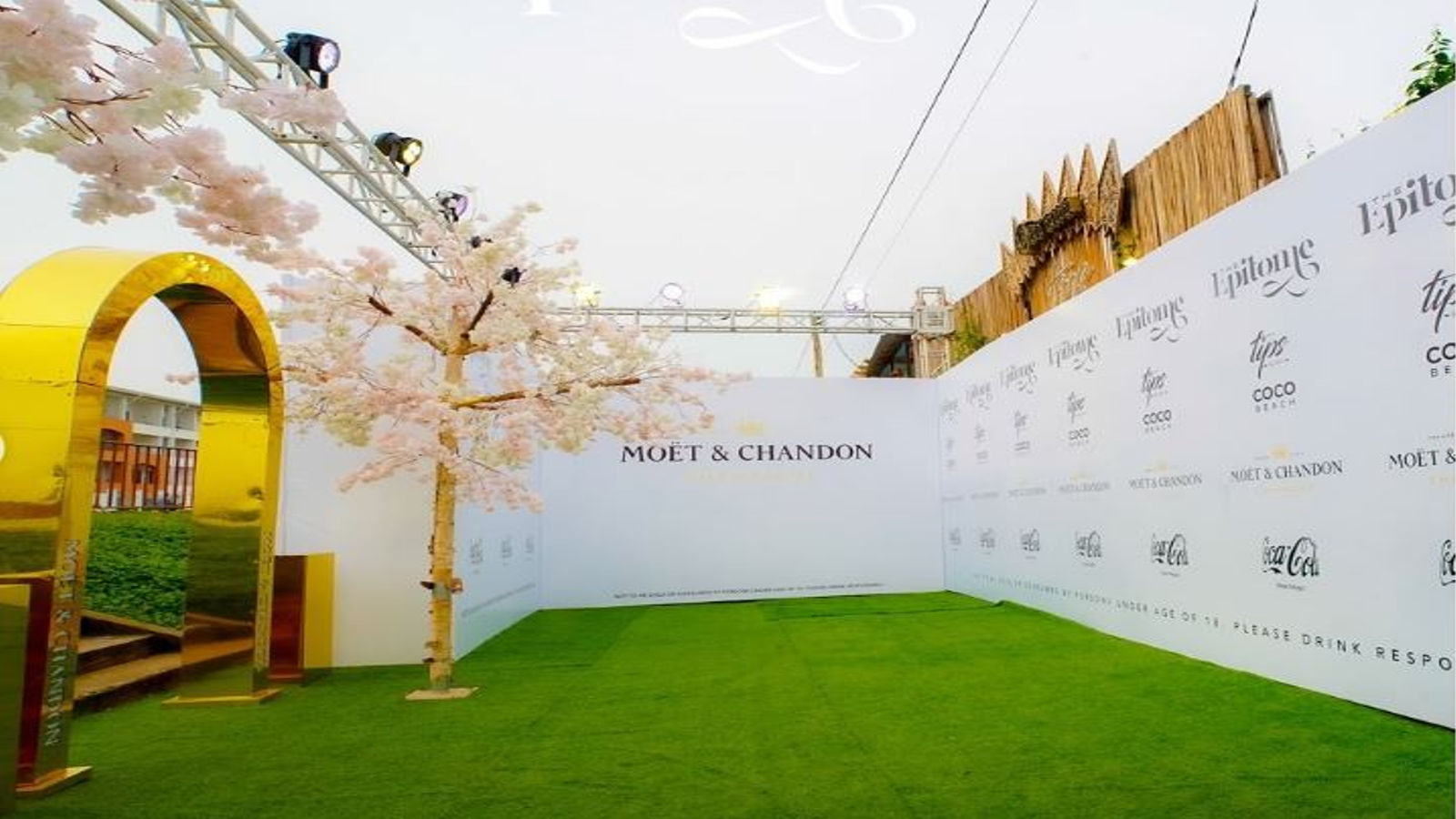 The Tips Lounge at Coco Beach review - from Saayaraha