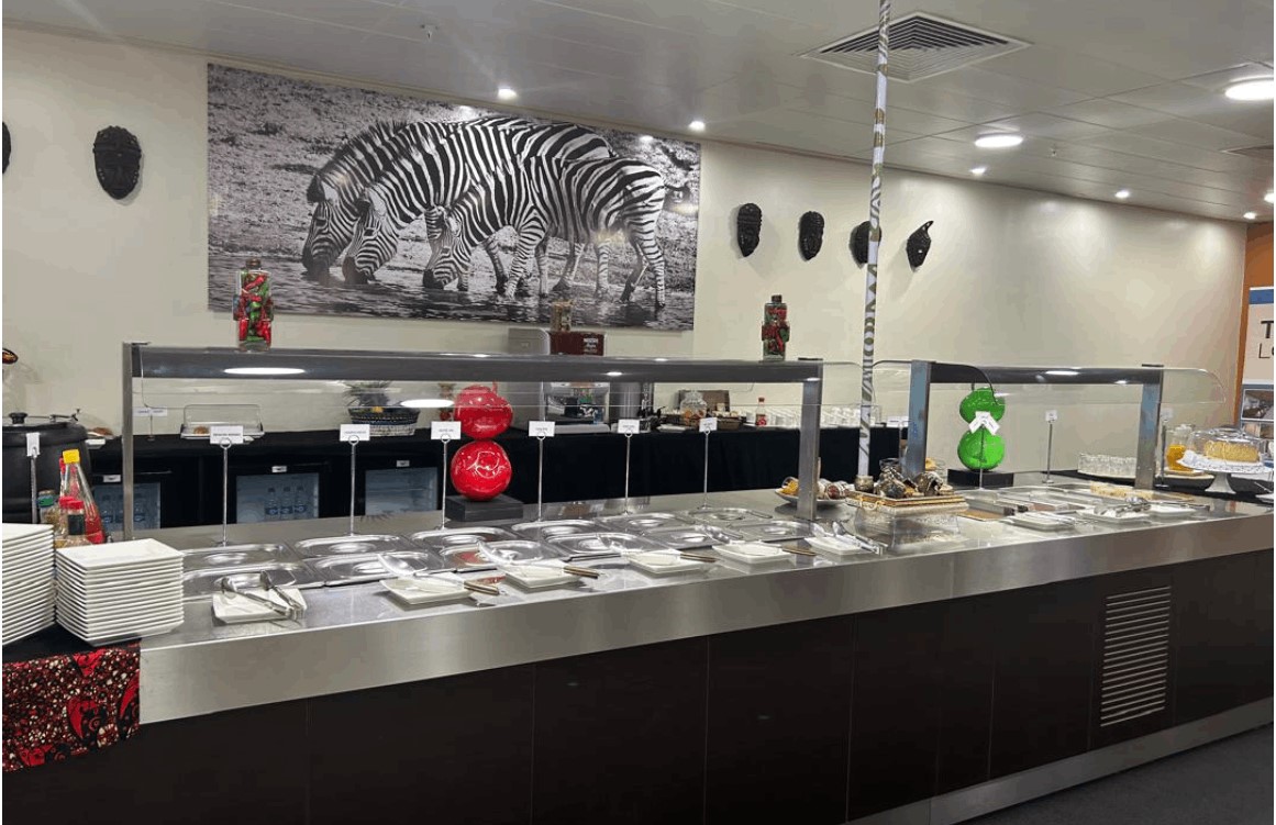 Twiga Lounge review - by Saayaraha